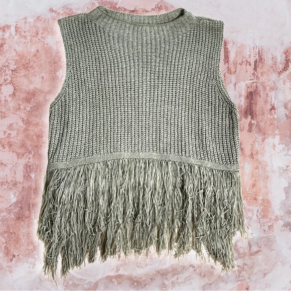 Gianni Bini | Tops | Gianni Bini Crochet And Fringe Pull Over Vest Crop ...